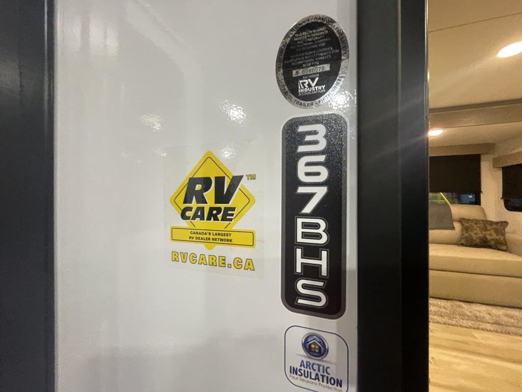 2025 REFLECTION 367BHS | Bluenose RV - RVC Navigator