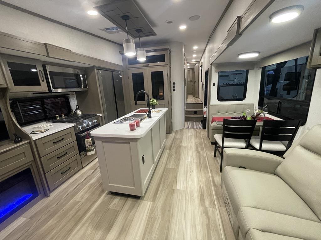 2025 REFLECTION 367BHS | Bluenose RV - RVC Navigator